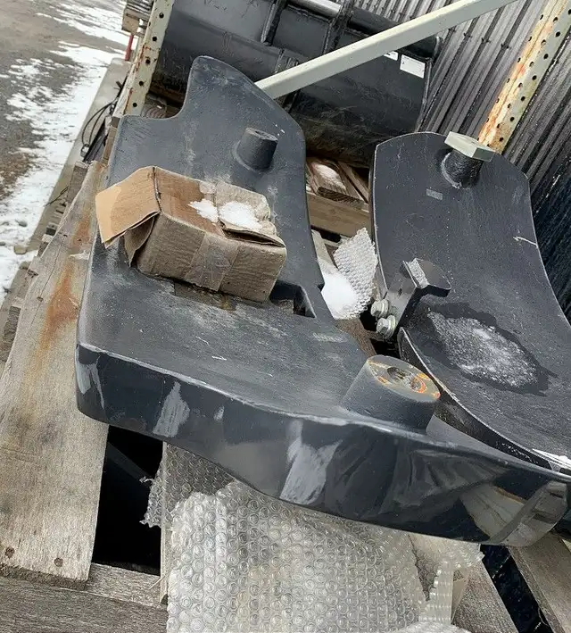 2023 COUNTERWEIGHT KIT FOR VIO50 MINI EXCAVATOR | Heavy Equipment ...