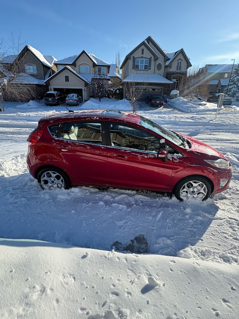 2011 Ford Fiesta SES | Cars & Trucks | Calgary | Kijiji Classifieds