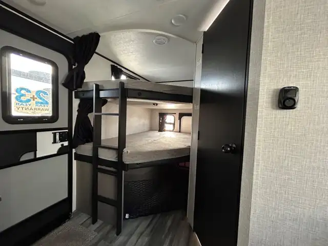 2025 Jay Feather 24BH | Travel Trailers & Campers | Winnipeg | Free ...