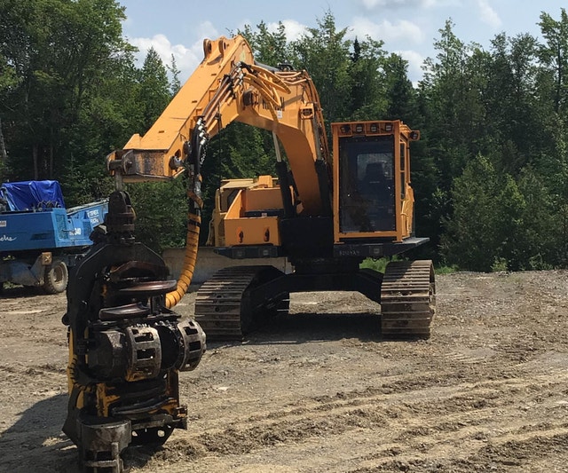 2017 Hyundai HX220HW Harvester Forestry Kit Ponsse H7HD Head | Heavy ...