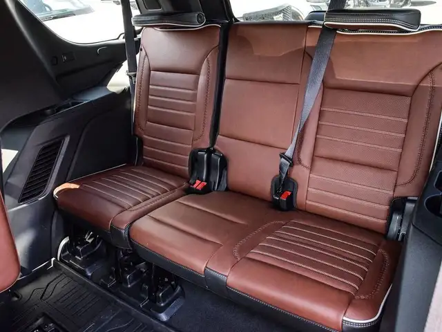 2023 GMC Yukon Denali Ultimate Vent Front Seat W/Massage, PAN... | Cars ...