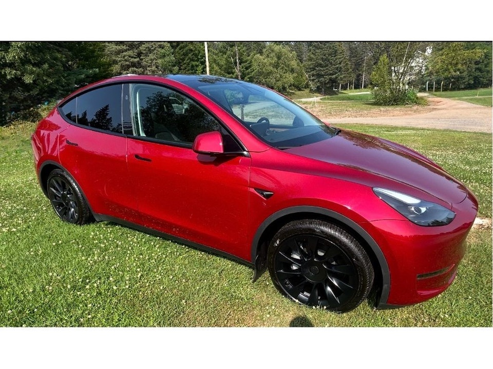 2024 Tesla Model Y Long Range | Cars & Trucks | Lanaudière | Free local ...