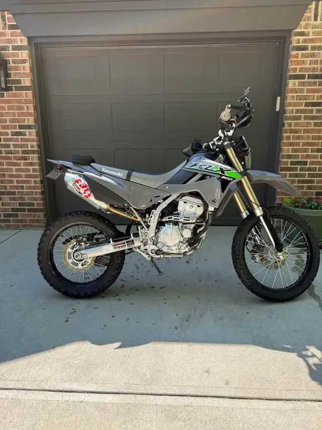 2024 KAWASAKI KLX 300-GRAY! | Dirt Bikes & Motocross | Saskatoon | Free ...