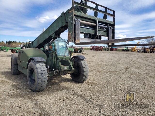 SKY TRAK Military MMV 4X4 Telehandler Zoom Boom | Heavy Equipment ...