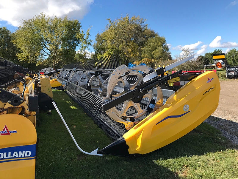 2024 MACDON FD235 DRAPER FLEX HEAD | Farming Equipment | Chatham-Kent ...