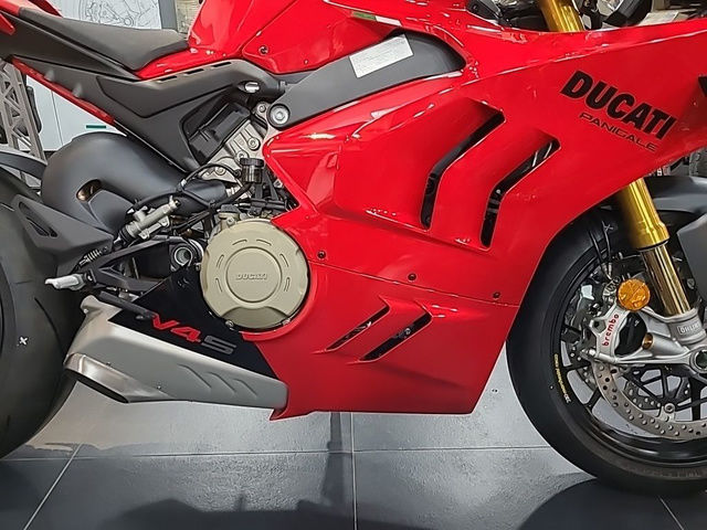 2024 Ducati Panigale V4 S Red | Street, Cruisers & Choppers | Victoria ...