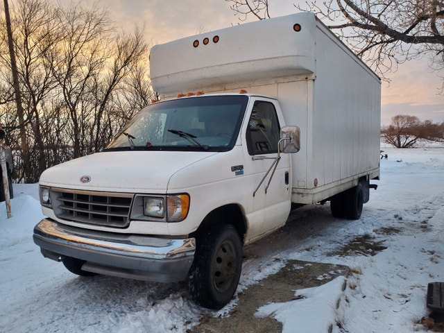 Ford 7.3 diesel 14' Cube van w/ ramp | Cars & Trucks | Swift Current ...