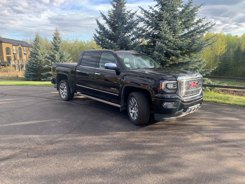2018 GMC Sierra 1500 Denali | Cars & Trucks | Calgary | Kijiji