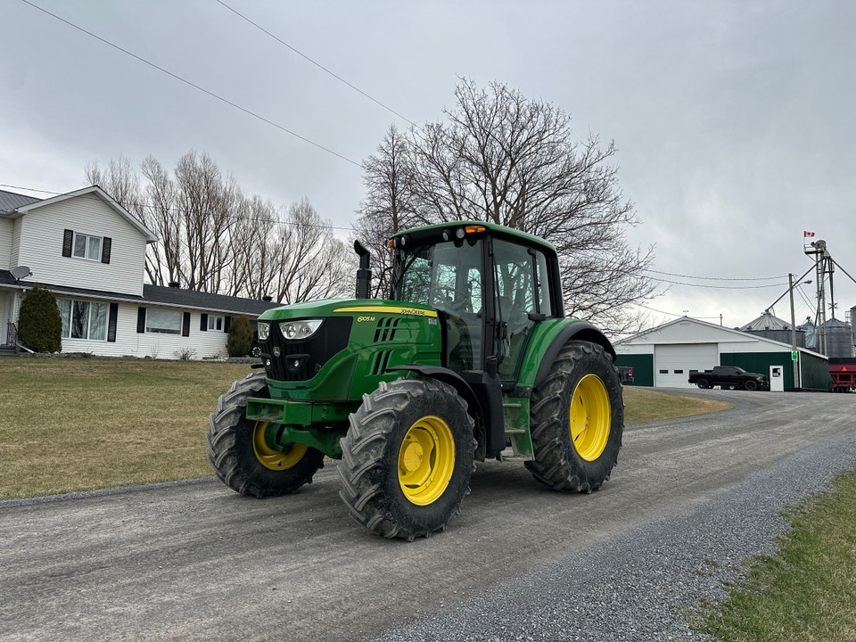 2015 John Deere 6105M 109hp 4x4 Tractor (2400 Hrs) | Farming Equipment ...