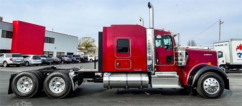 USED 2024 KENWORTH W900 TANDEM TRACTOR WITH SLEEPER, | Heavy Trucks ...