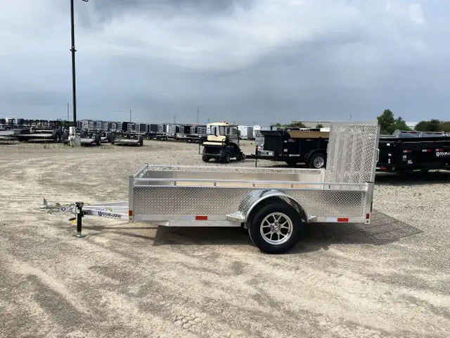 2026 Canadian Mennonite Built Single Axle Aluminum Utility Trail ...