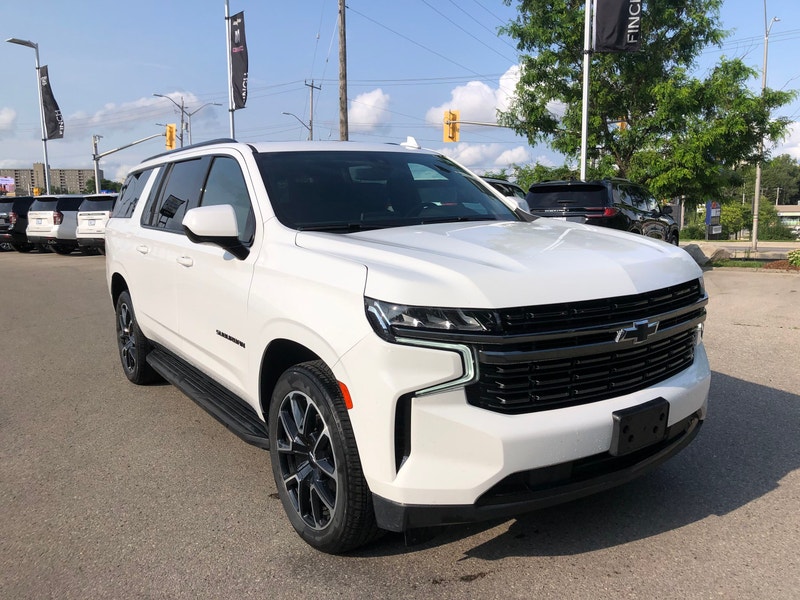Rear media Sunroof 2021 Chevrolet Suburban RST | Cars & Trucks | London ...
