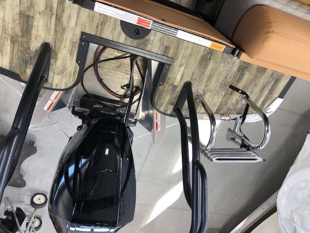 2022 Crest Pontoons Caribbean Platinum 230 SLC | Powerboats ...