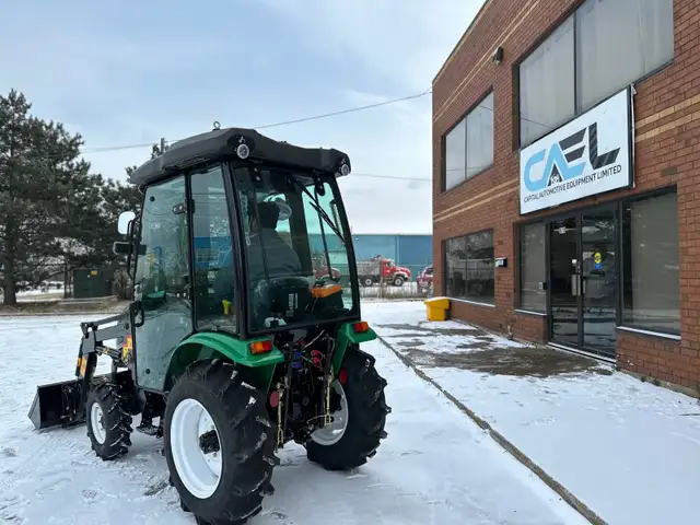 2025 CAEL Tracteur chargeur avec cabine 25 CV | Heavy Equipment | City ...