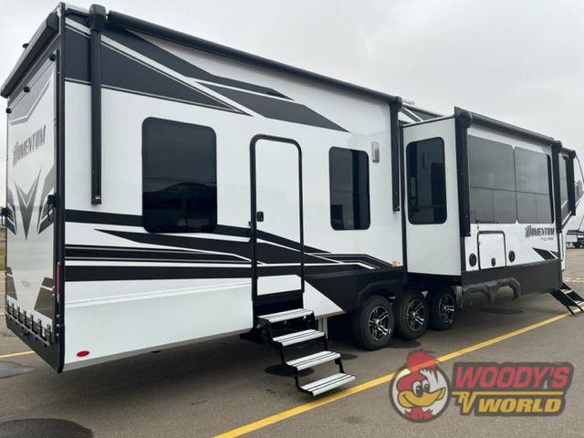 2023 GRAND DESIGN MOMENTUM M-CLASS 395MS Toy Hauler 4 Season | Travel ...