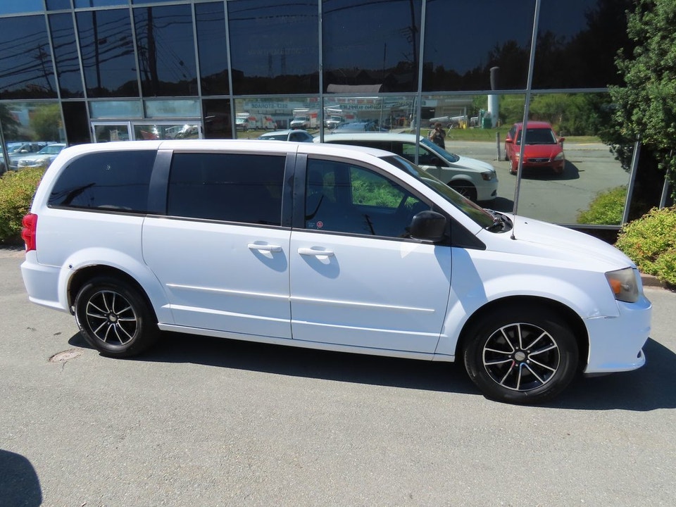 2014 Dodge Grand Caravan SXT | Cars & Trucks | Dartmouth | Free local ...