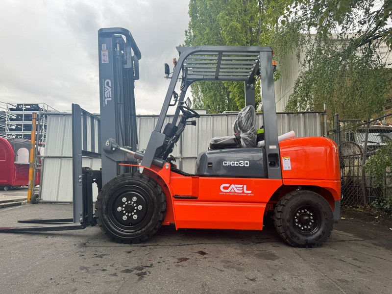 2024 CAEL Diesel Forklifts - 2T/3T Kubota with Side Shift | Heavy ...