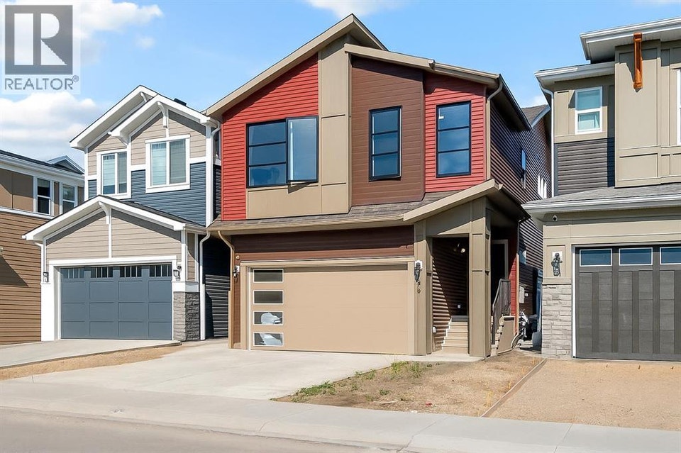 154 Silver Spruce Grove SW Calgary, Alberta | Houses for Sale | Calgary ...