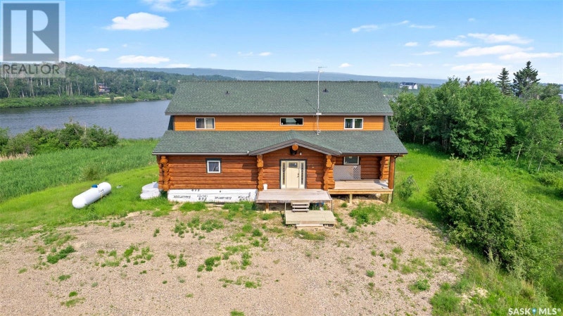 Scenic Martins Lake Waterfront Log Home Leask Rm No. 464, Saskat ...