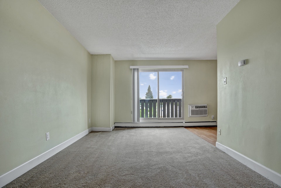 1 Bedroom at The Mews - First and Last Month Rent Free! | Long Term ...