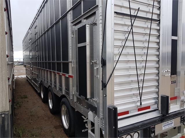 2026 WILSON TRAILER Livestock Hog Trailer | Farming Equipment | Portage ...