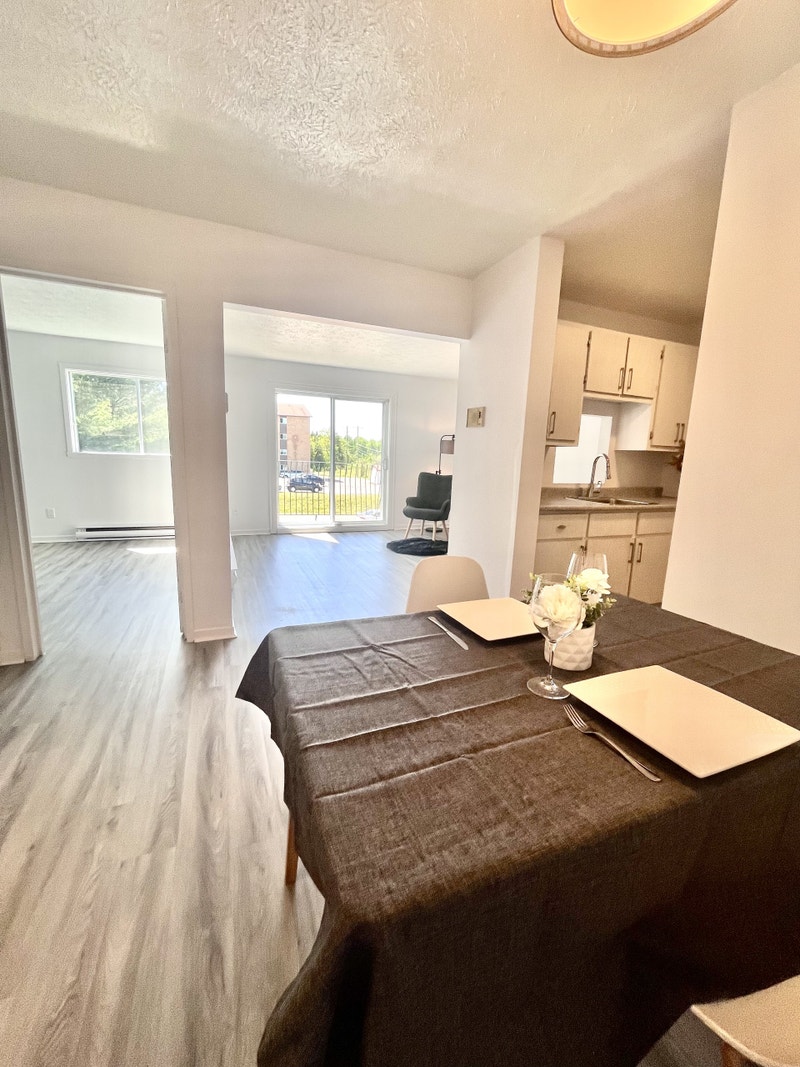 3.5 ch eau chaude internet, dispo immediatement | Locations longue ...