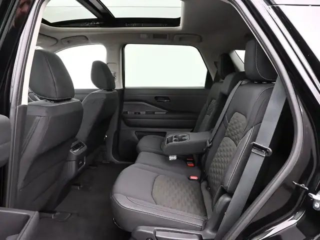 2024 Nissan Pathfinder SV 7-Passenger, AWD, Panoramic Sunroof, H | Cars ...