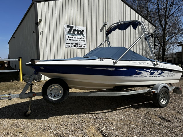 2007 Bayliner F-17 Wake-fishing boat. Only 112hours! | Powerboats ...