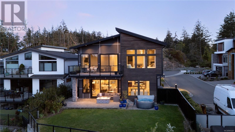 538 Elevation Pointe Terr Colwood, British Columbia | Houses for Sale ...