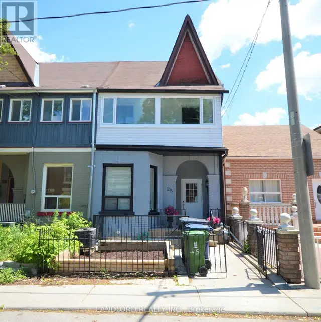 2ND FL - 25 MILLER STREET Toronto (Weston-Pellam Park), Ontario | Long ...