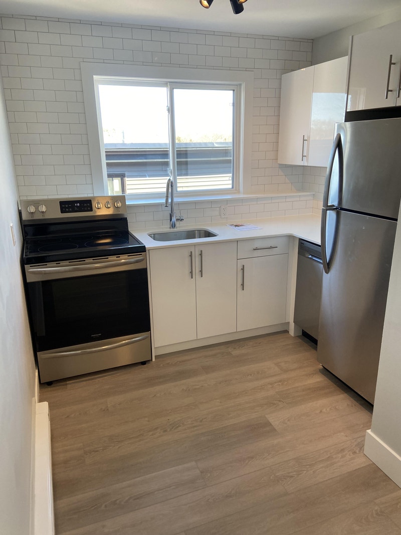 2 McIntosh St - 2 Bedroom Apartment -$1950 - August 1 | Long Term ...