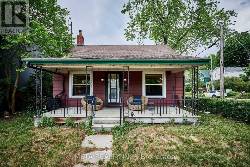 22 FREEMAN STREET Toronto (Birchcliffe-Cliffside), Ontario | Long Term ...