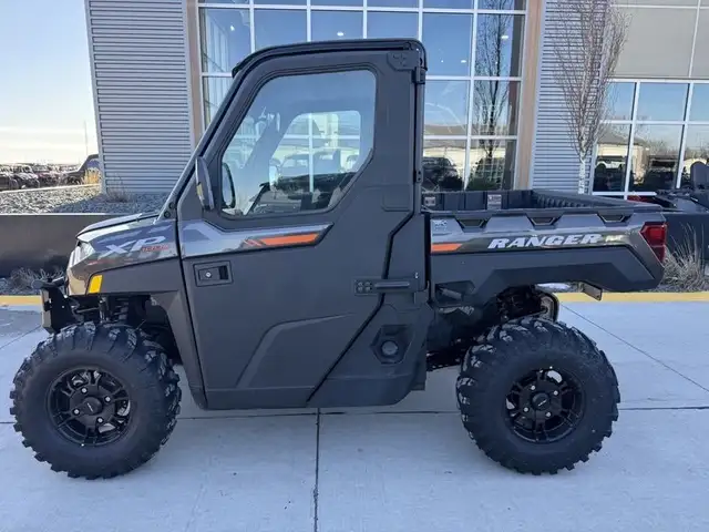 2024 POLARIS RANGER XP 1000 NORTHSTAR ULTIMATE-BLACK! | ATVs | Thunder ...