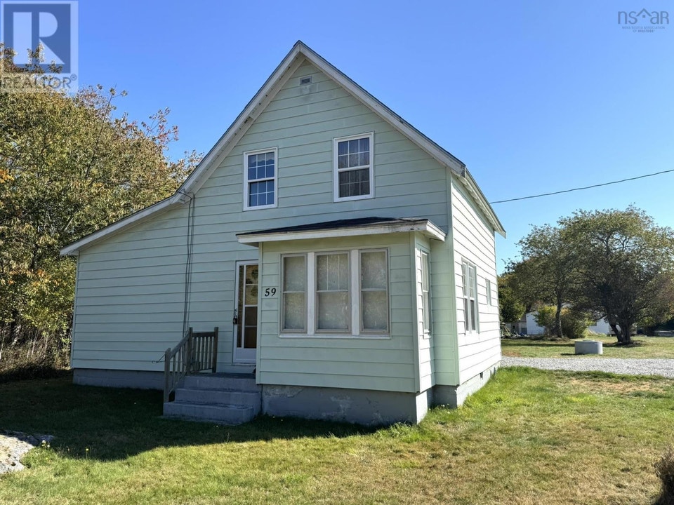 59 Transvaal Street Shelburne, Nova Scotia | Houses for Sale | Yarmouth ...