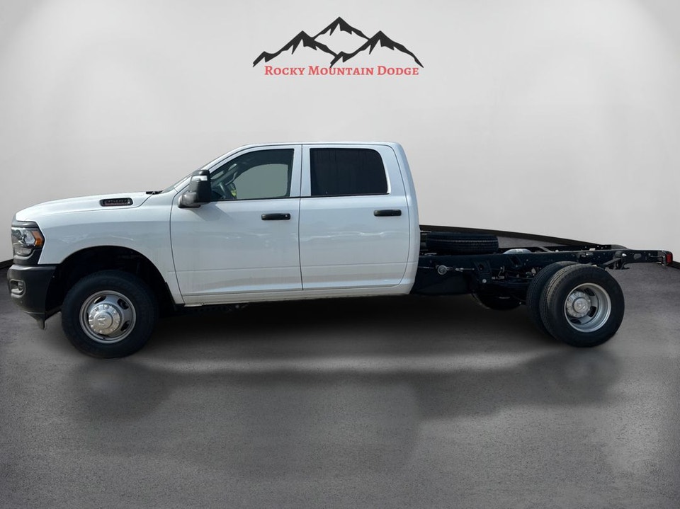 FLEET CANCELLATION 2024 RAM 3500 CAB CHASSIS CREWCAB TRUCK! | Cars ...