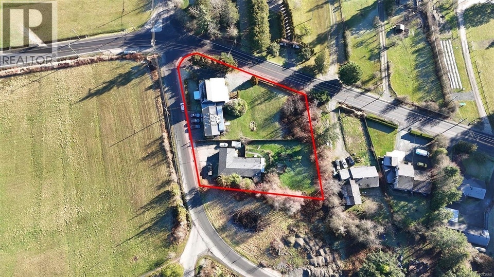 6512 Bell McKinnon Rd Duncan, British Columbia | Commercial & Office ...