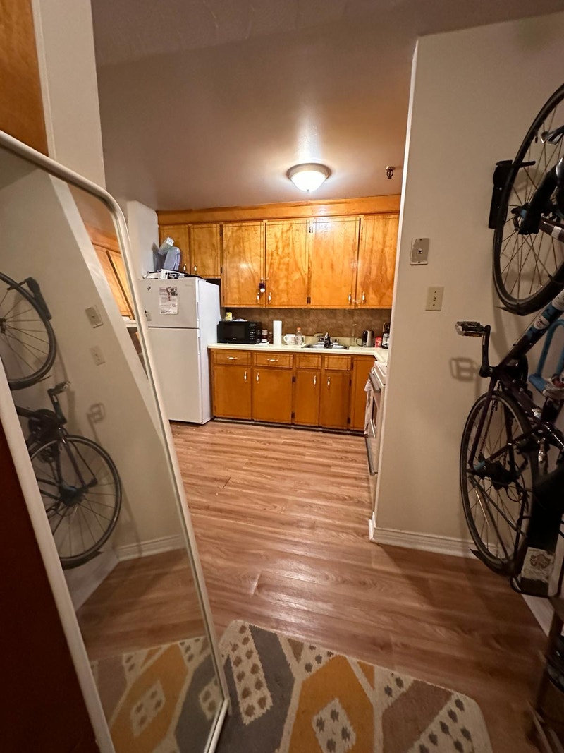 Central Halifax, large 1 bdrm, Parking, balcony wlak to downtown | Long ...