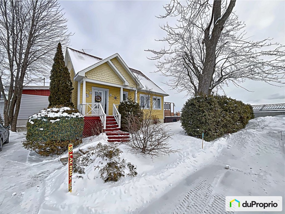 $599,000 - 1 1/2 Storey for sale in Pointe-Calumet | Houses for Sale ...