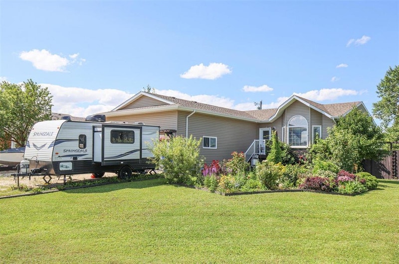 4 Legault Lane Elie, Manitoba | Houses for Sale | Winnipeg | Kijiji