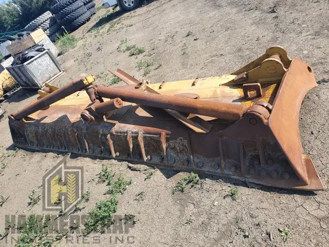 CATERPILLAR CAT D5 / D6 / D7 Dozer Blades 3 to Choose From | Heavy ...