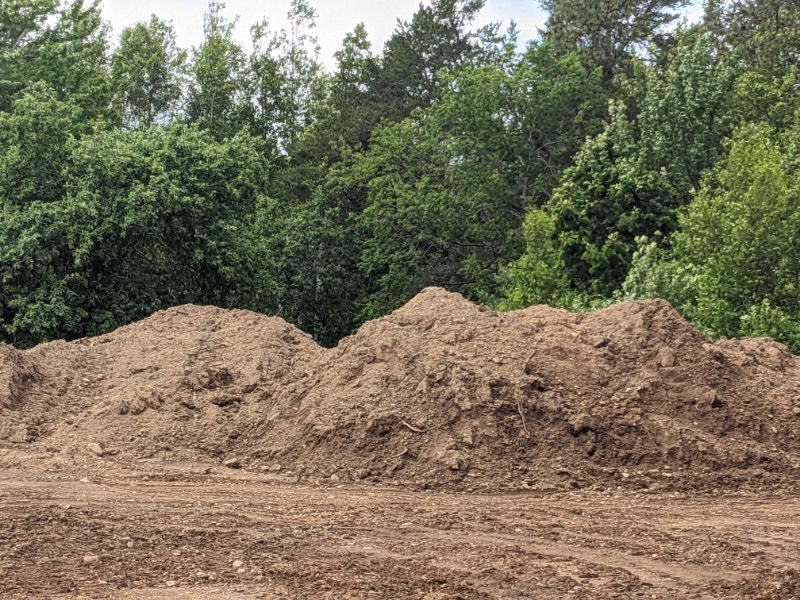 FREE FILL / TOPSOIL | Plants, Fertilizer & Soil | Moncton | Kijiji