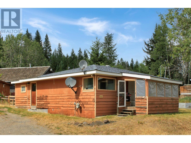 5610 CANIM-HENDRIX LAKE ROAD 100 Mile House, British Columbia | Houses ...