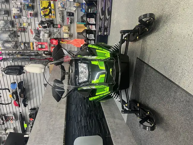 2026 Arctic Cat ZR 200 ES W/ACCY KIT Biweekly $56 OAC | Snowmobiles ...