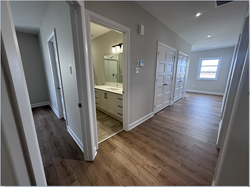 Brand New Upper Floor Unit - Nouvelle unité à l'étage du haut | Long ...
