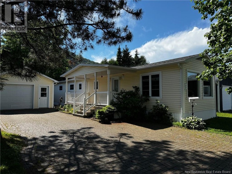 37 PARC PTISO Street Edmundston, New Brunswick | Maisons à vendre ...