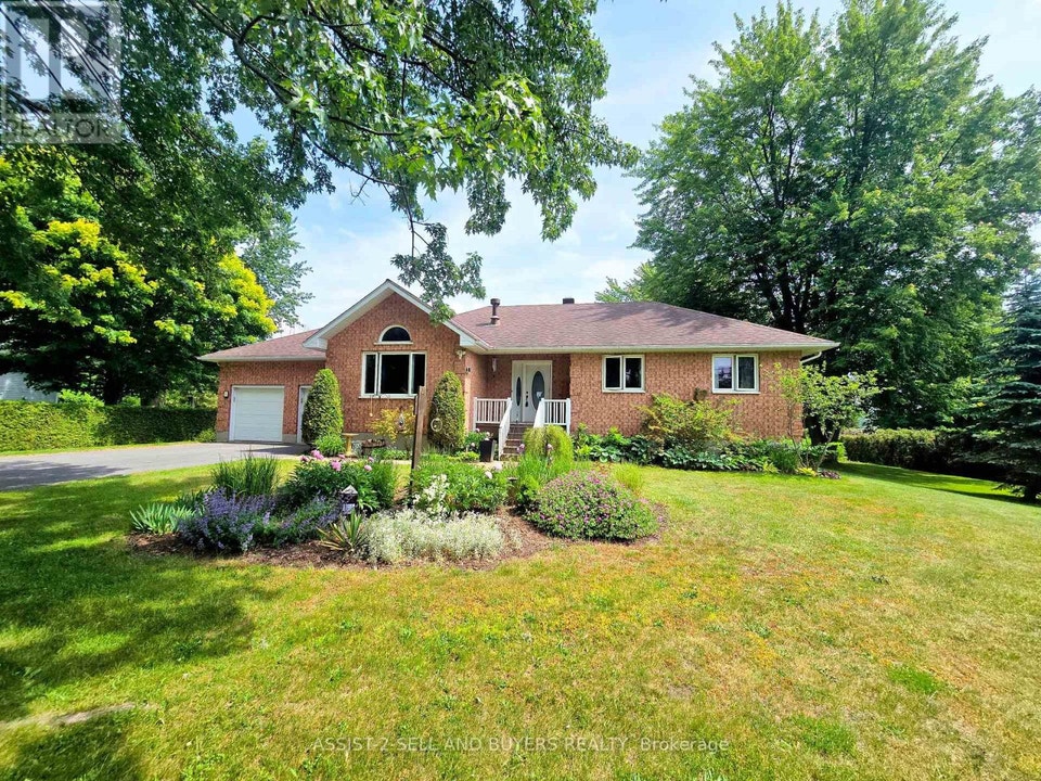 15206 COLONIAL DRIVE South Stormont, Ontario | Houses for Sale ...