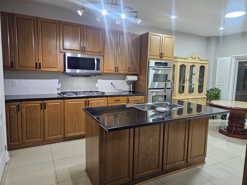 Solid Maple Wood Kitchen Cabinets | Cabinets & Countertops ...