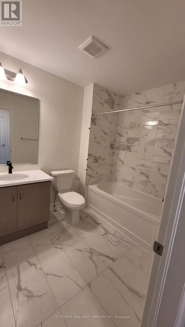 31 THOMAS FRISBY JR CRESCENT Markham (Victoria Square), Ontario | Long ...