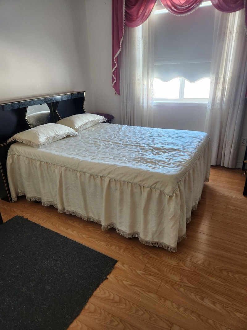 Furnished Room for Rent! Female only | Room Rentals & Roommates | City ...