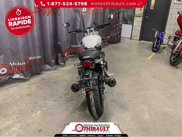 2025 Triumph Speed Twin 1200 | Street, Cruisers & Choppers | Sherbrooke ...
